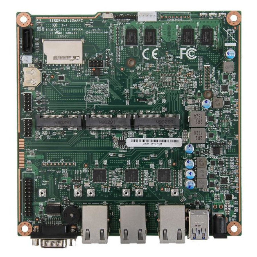 PC Engines APU3D4 - 3 LAN / quad core CPU / 4 GB RAM